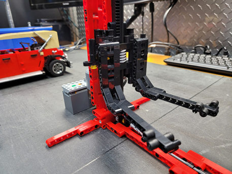 Lego Car Lift – VCSHobbies