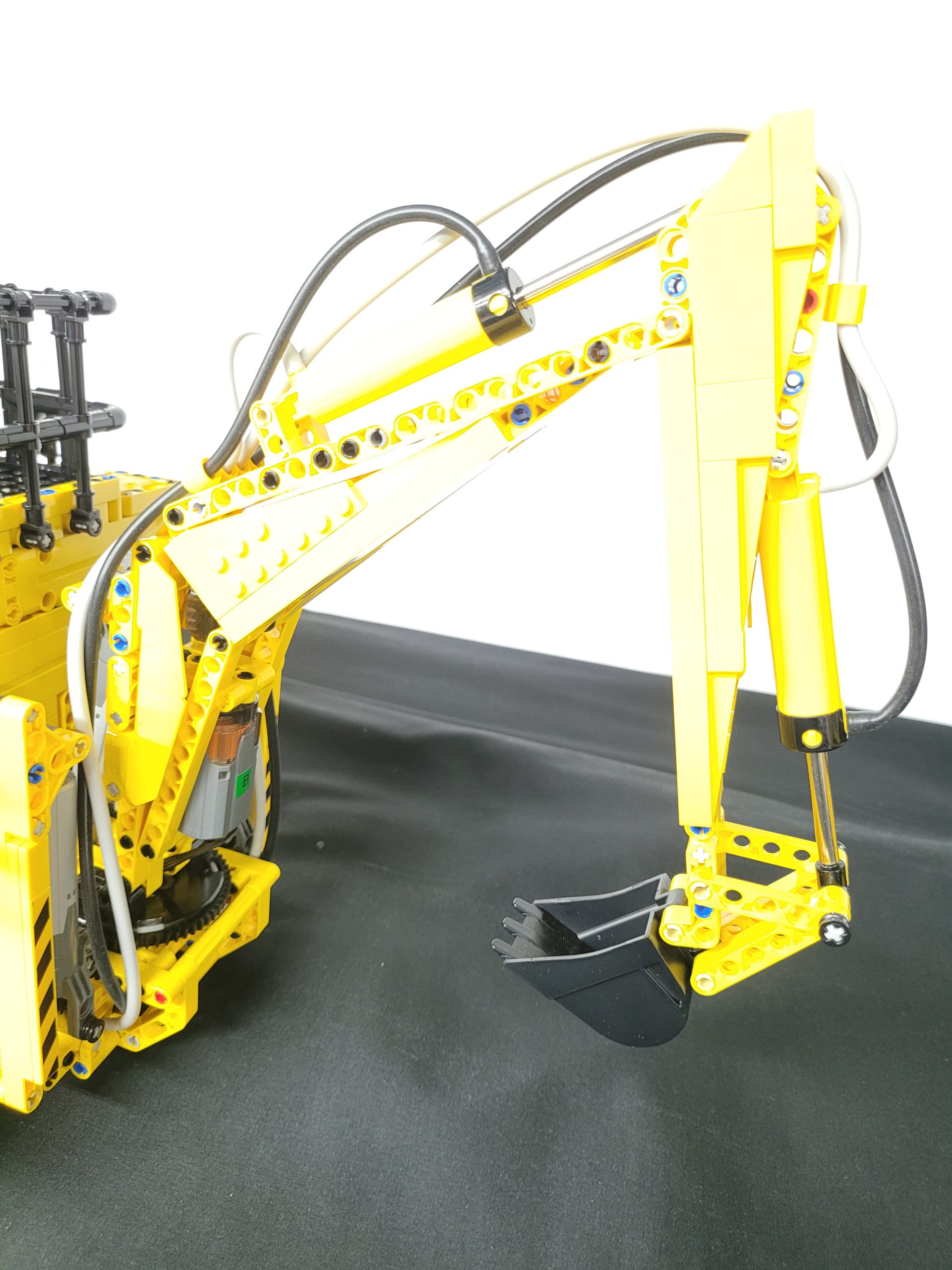 Lego Large Loader – VCSHobbies