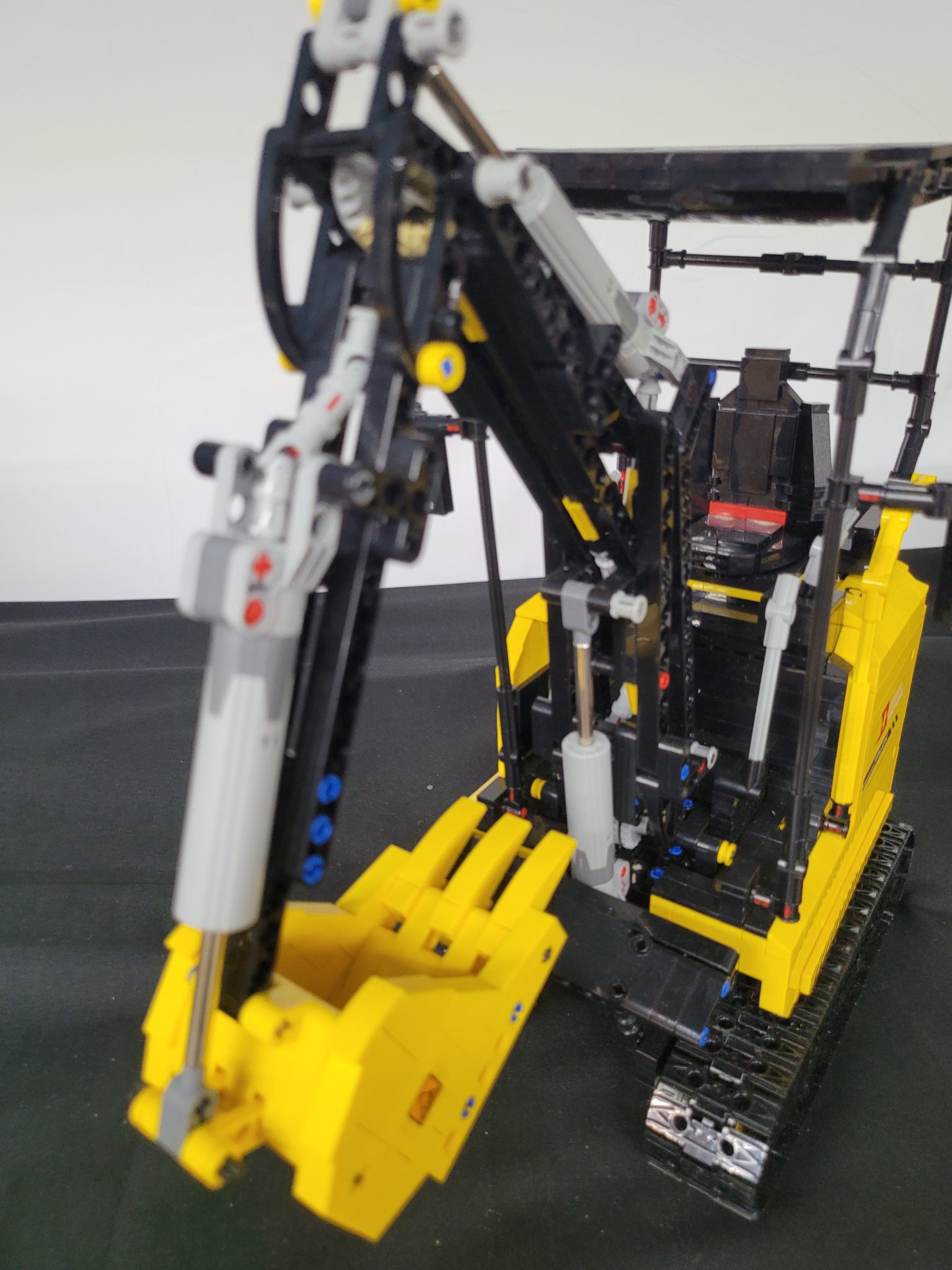 Lego Mini Excavator – VCSHobbies